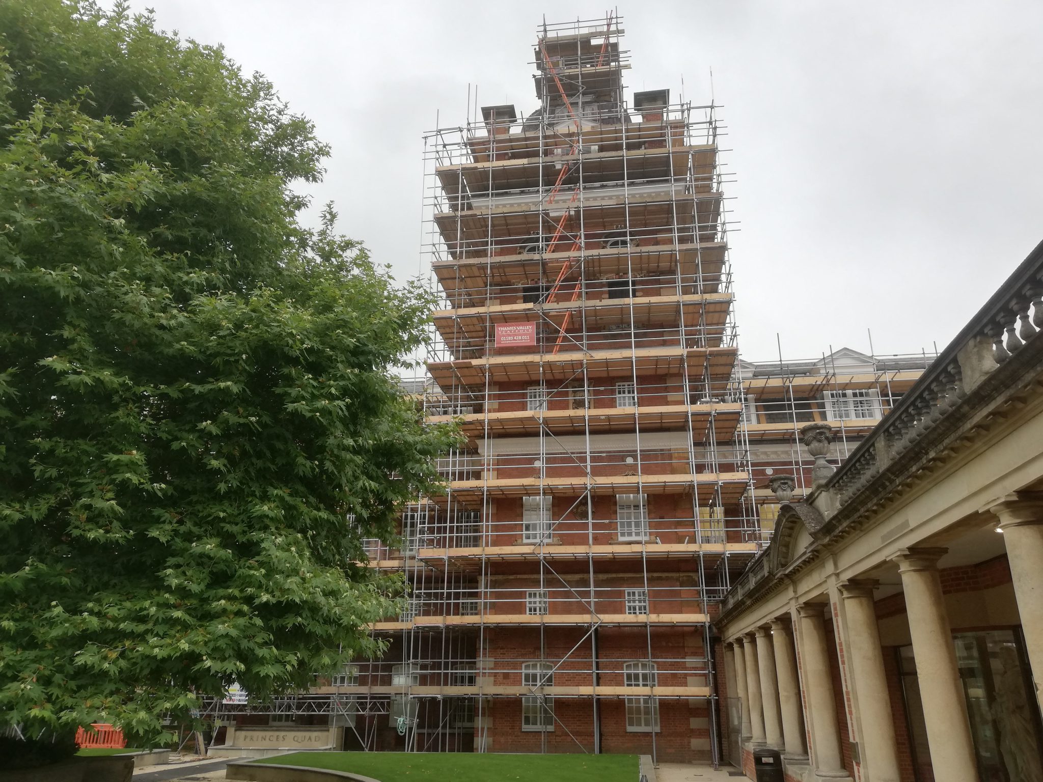 Scaffolding Costs Reading, Newbury, Henley, Basingstoke, Oxford, Bracknell,